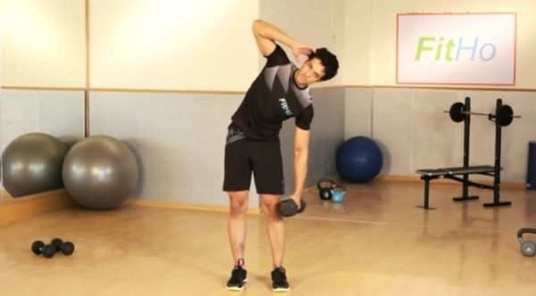 Standing Side Bend Exercise • Bodybuilding Wizard