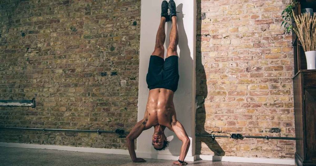 The Handstand Push-Up: A Complete Guide for Building Strong Deltoids ...