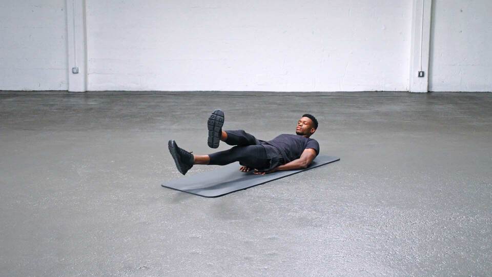 Scissor Kicks: Benefits, Step-by-Step Guide, and Effective Variations ...