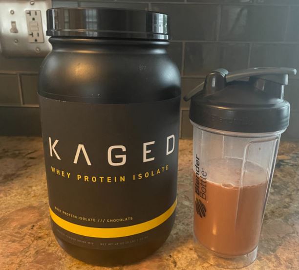 Best Protein Powders for Women in 2025 – Lean Muscle & Recovery Friendly